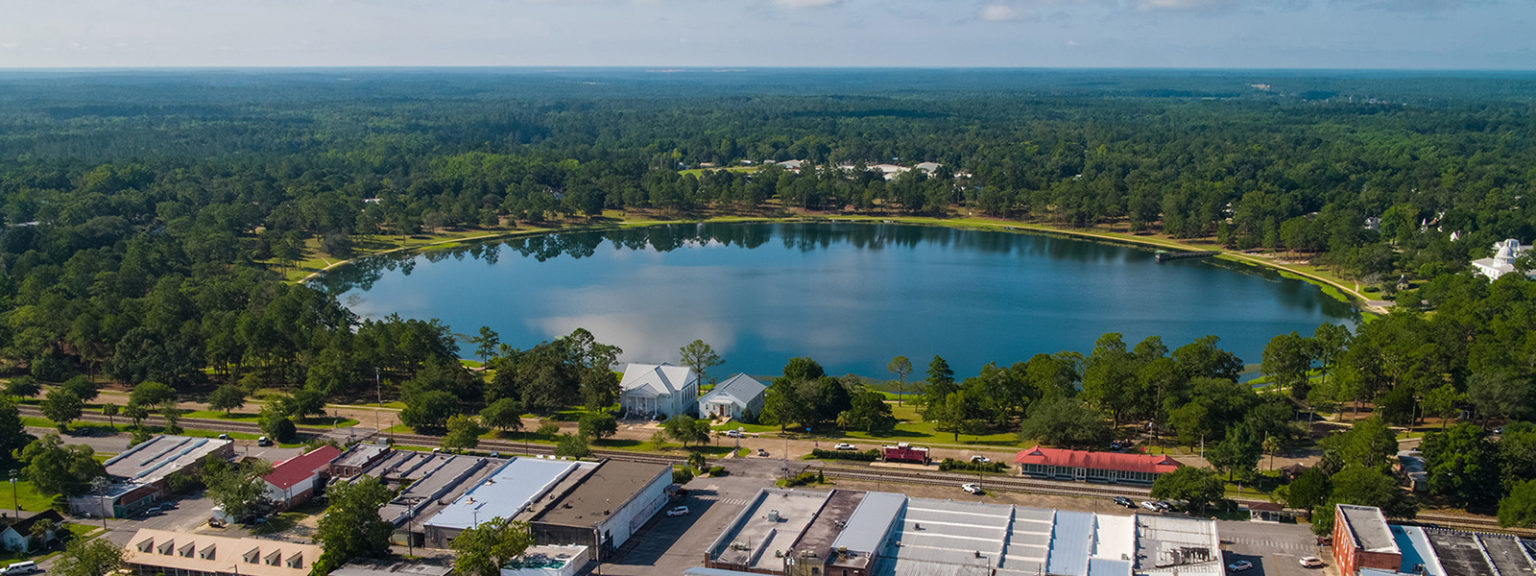 DeFuniak Springs Things to Do, Dining & Directions
